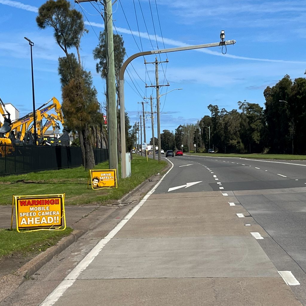 Mobile speed camera warning signs to return in the Hunter - 2NURFM